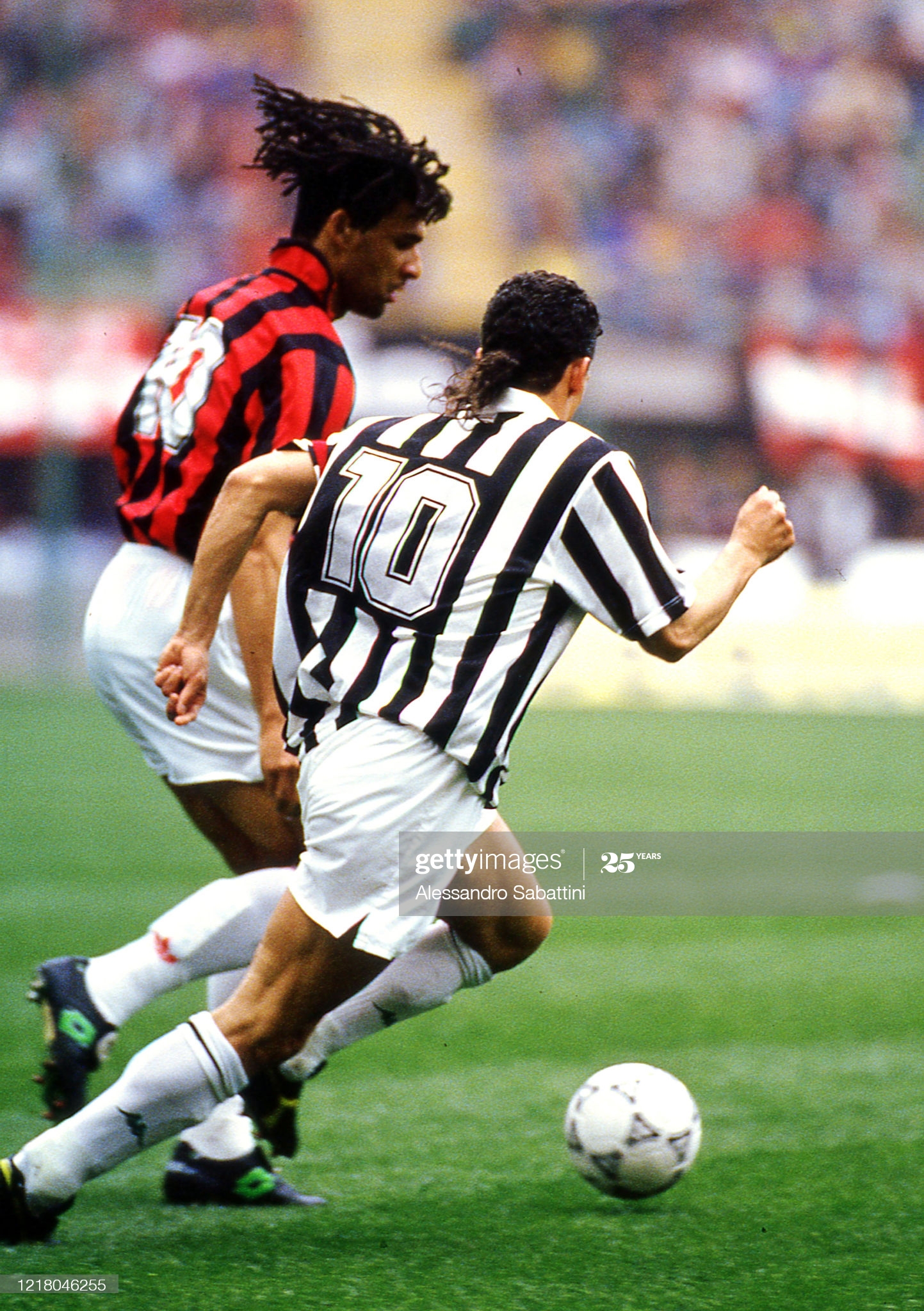 Roberto Baggio Match Worn Juventus Shirt 1990 - 1991 Season - Golden ...