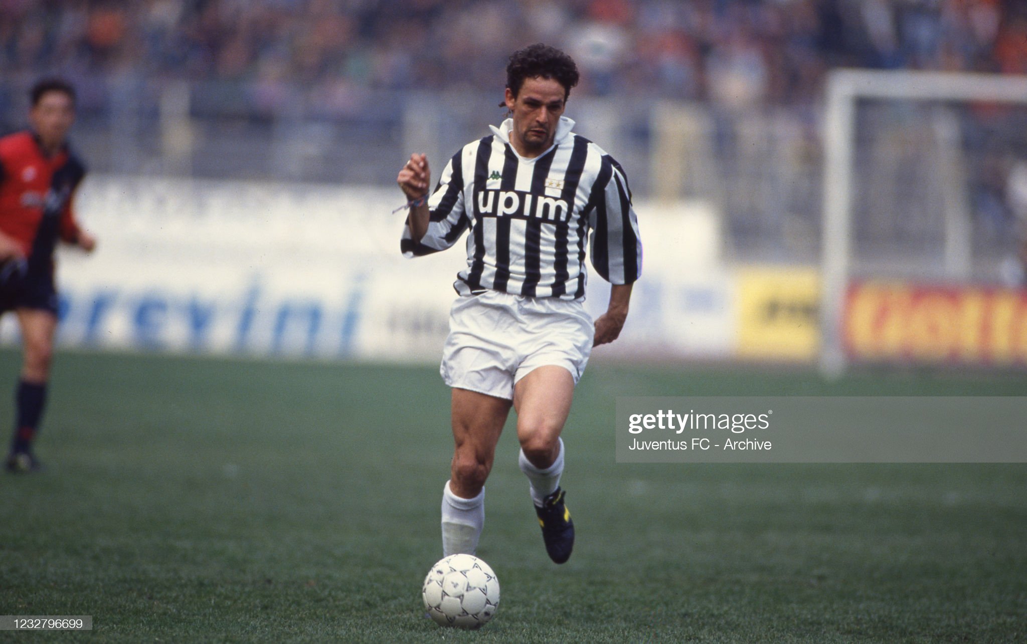 Roberto Baggio Match Worn Juventus Football Boots - Golden Soccer Signings